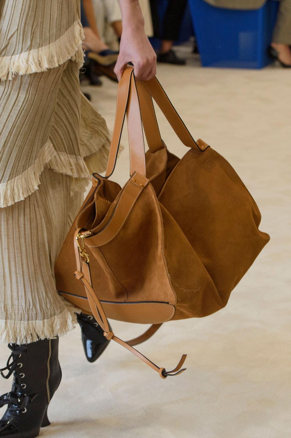 Défilé Loewe Printemps-été 2017 Prêt-à-porter