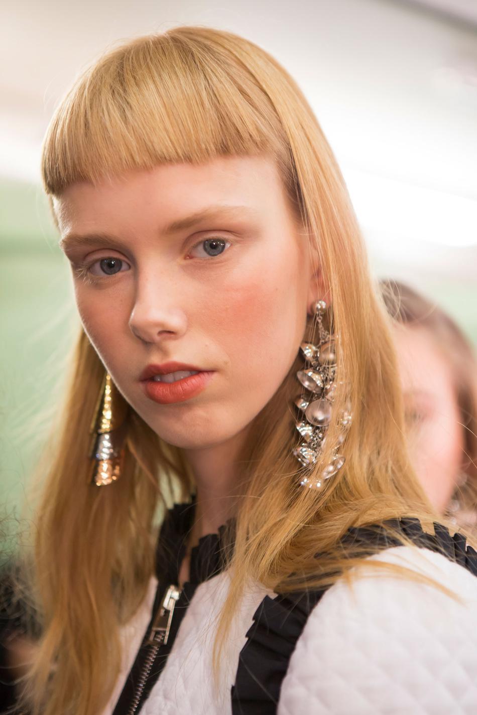 Frange : 18 modèles pour l'adopter