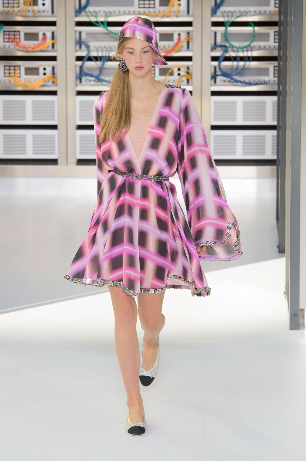 Chanel : le camélia, la fleur emblème de la maison