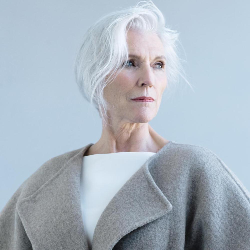 Qui est Maye Musk, mannequin dont la carrière explose enfin à 68 ans