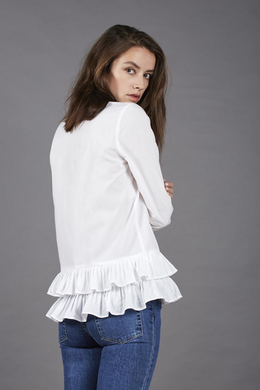 Les 14 total looks blancs pour sublimer l'hiver