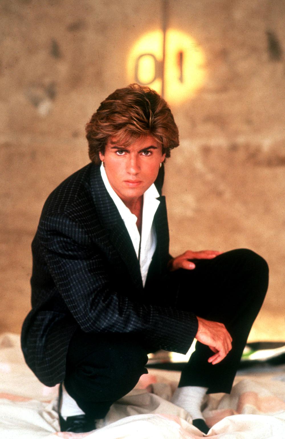 George Michael : les tenues de l'icône pop qui ont marqué les années 1980