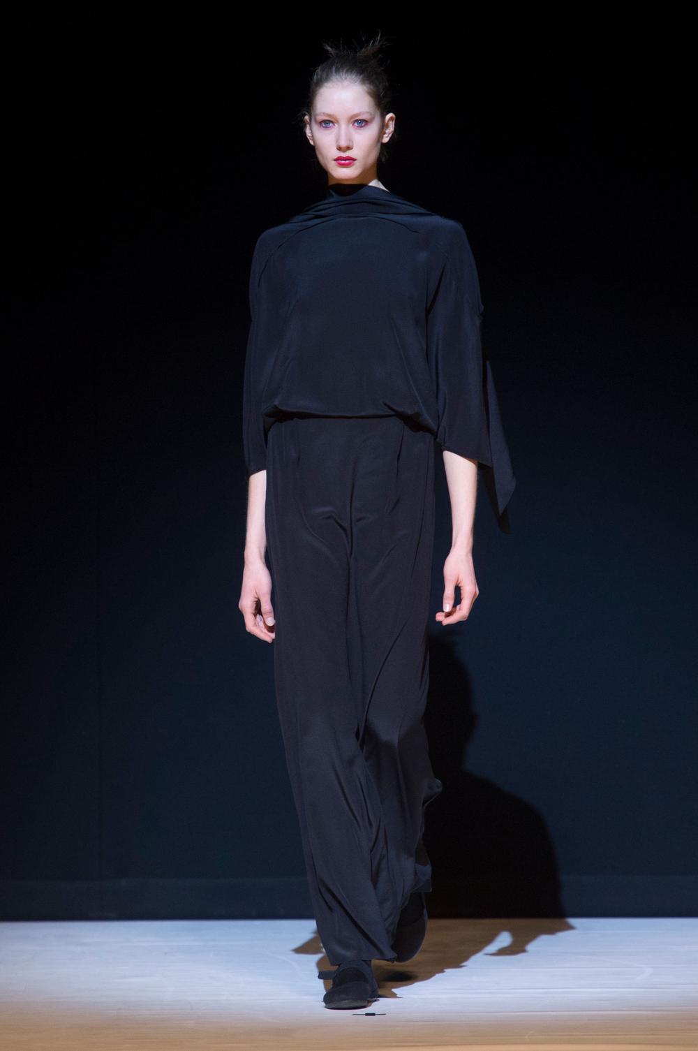 Défilé Hussein Chalayan Automne-hiver 2017-2018 Prêt-à-porter