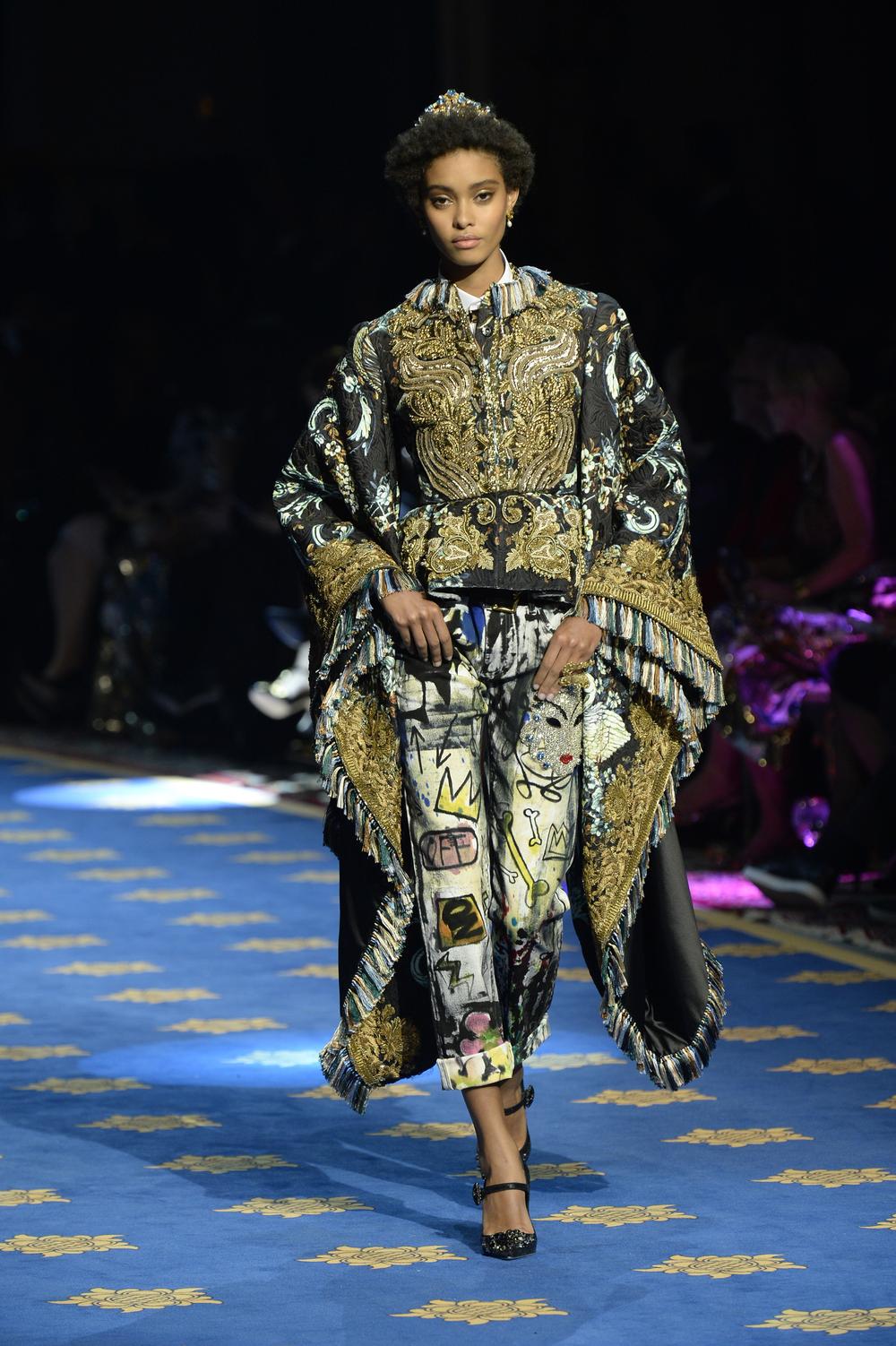 Pour sa collection Alta Moda, Dolce & Gabbana voit les choses en grand ...