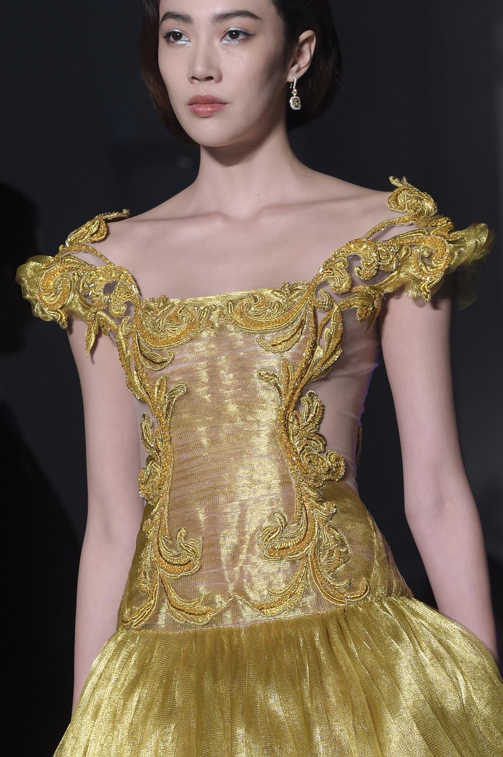 Défilé Guo Pei Automne-hiver 2017-2018 Couture