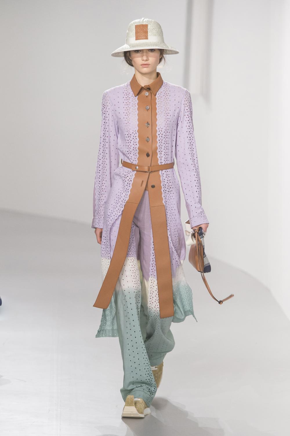 Défilé Loewe printemps-été 2018 Prêt-à-porter