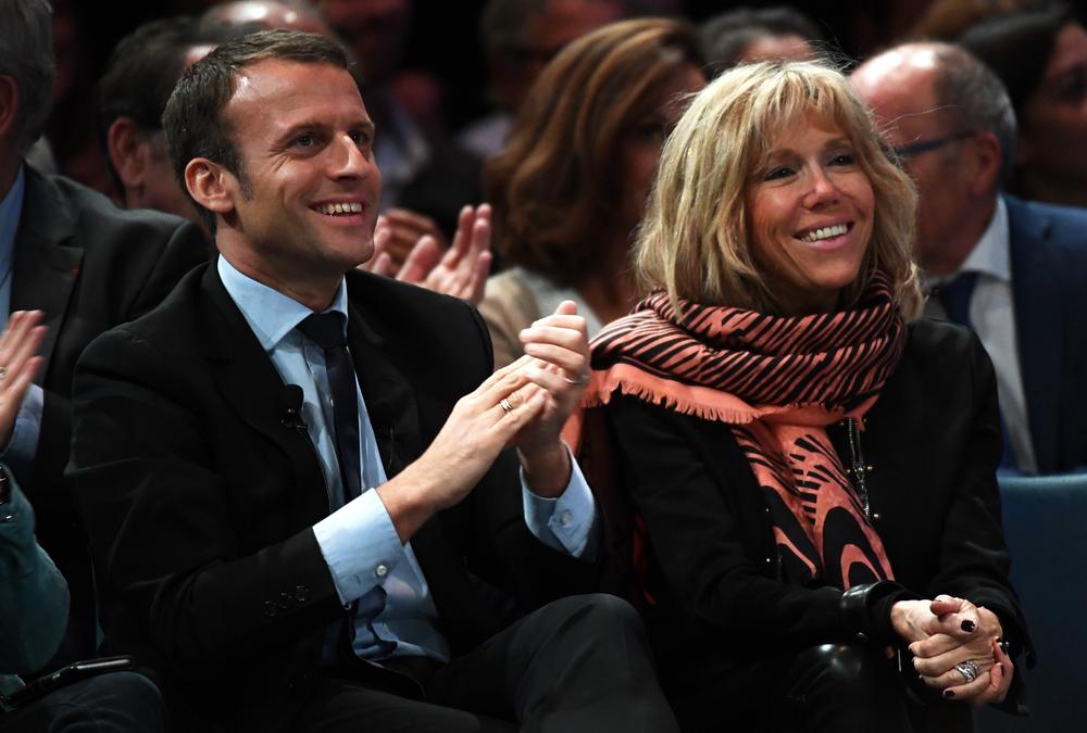Brigitte et Emmanuel Macron : 10 ans de mariage, de l'ombre à la lumière