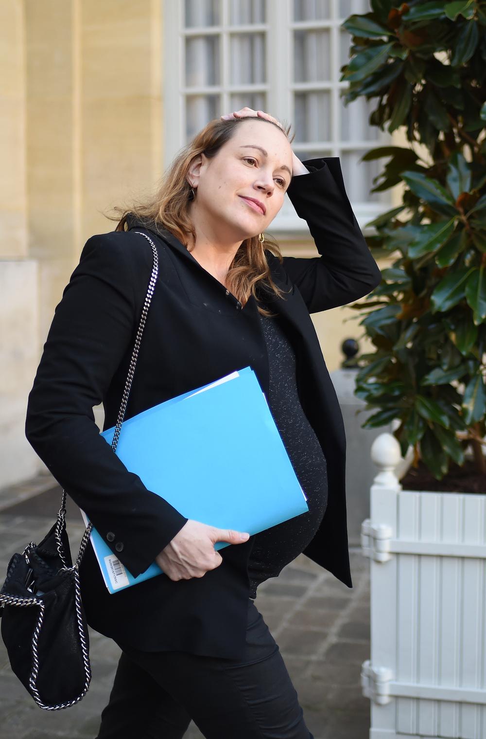 D'Angela Merkel à Jacinda Ardern : les femmes dirigeantes à travers le ...