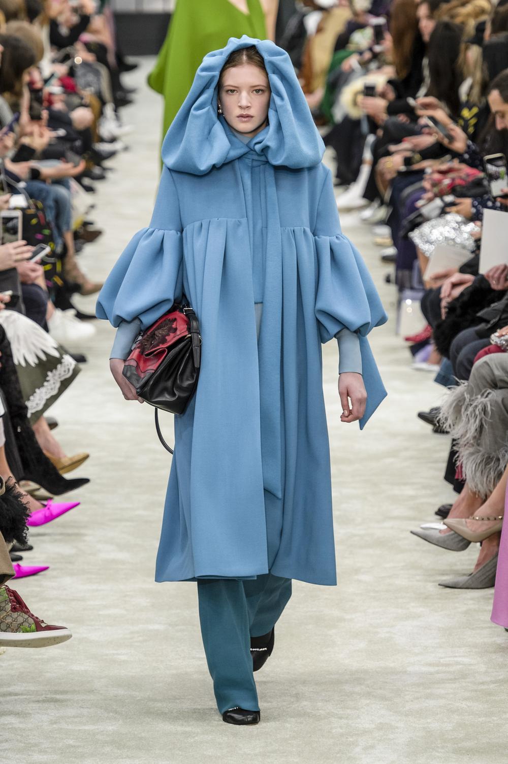 Défilé Valentino Automne Hiver 2018 2019 Prêt à Porter