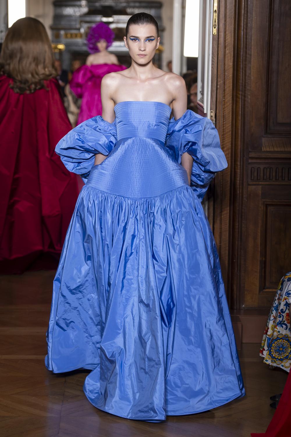 Défilé Valentino Automne Hiver 2018 2019 Couture
