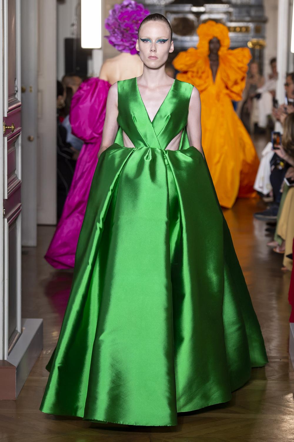 Défilé Valentino Automne Hiver 2018 2019 Couture