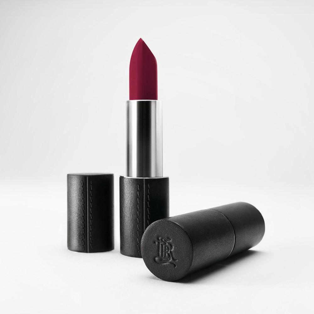 À nouvelle génération de femmes, nouvelle génération de rouge à lèvres