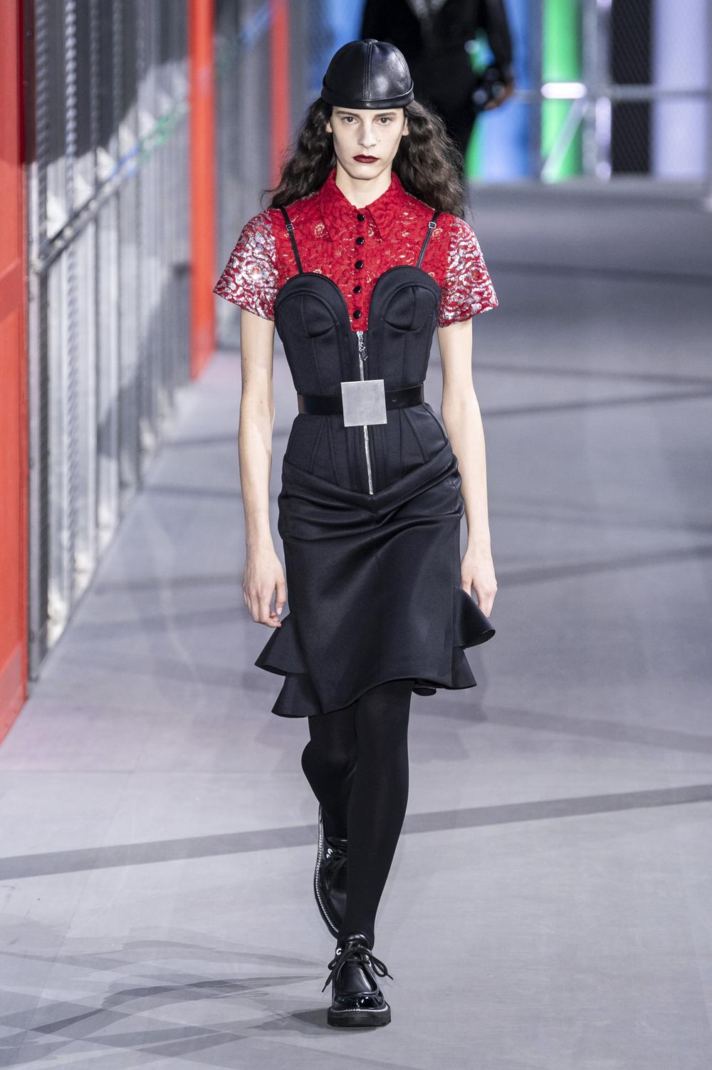 La fashion week s'est achevée avec un défilé Louis Vuitton éclectique