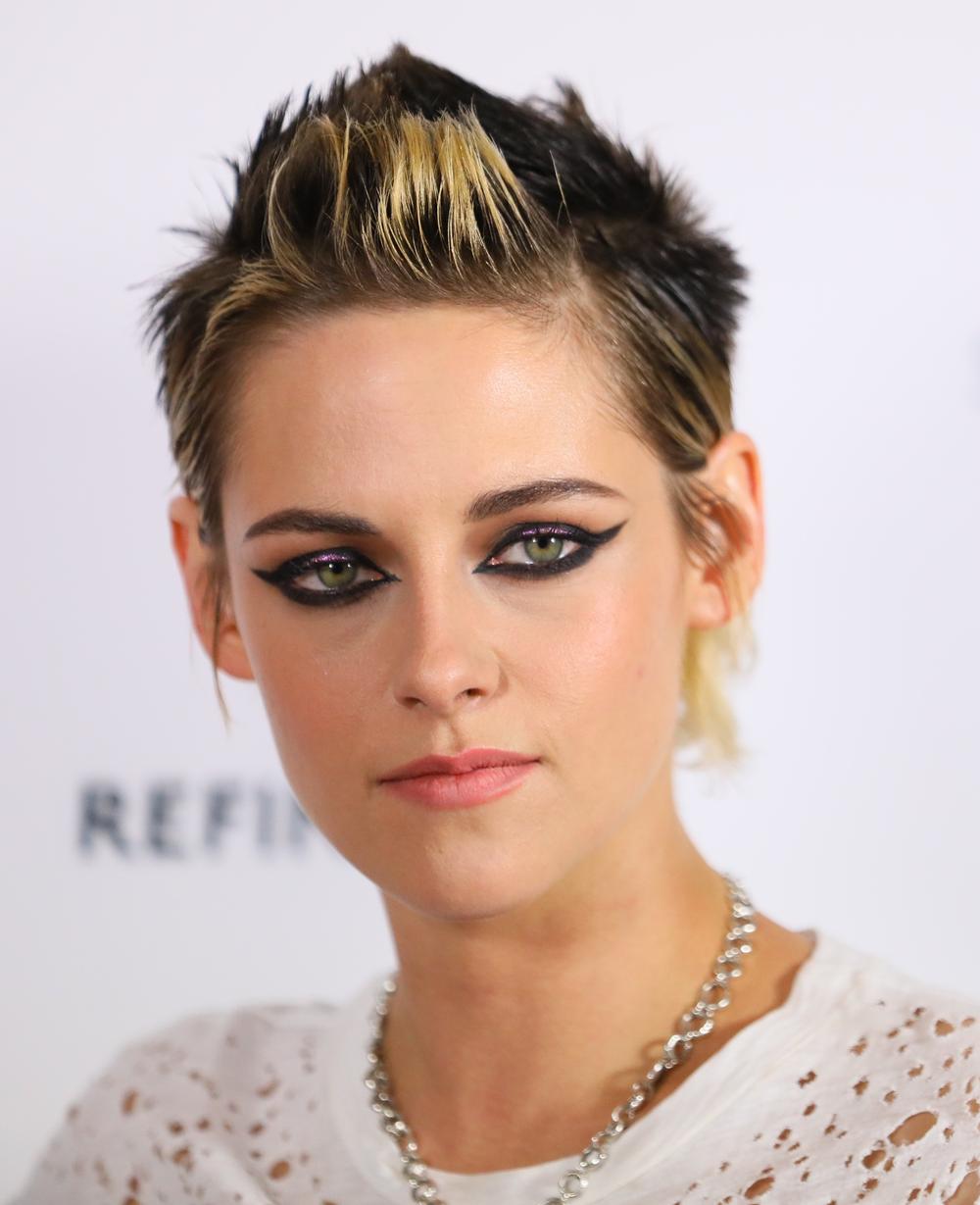 Kristen Stewart : l'évolution coiffure d'une audacieuse