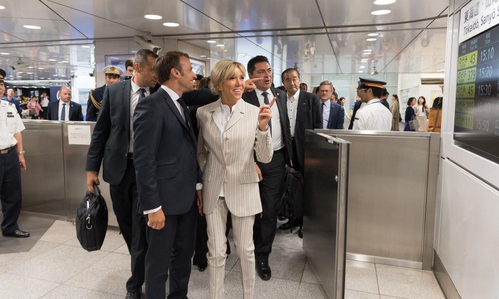 En images : Emmanuel et Brigitte Macron en voyage officiel au Japon