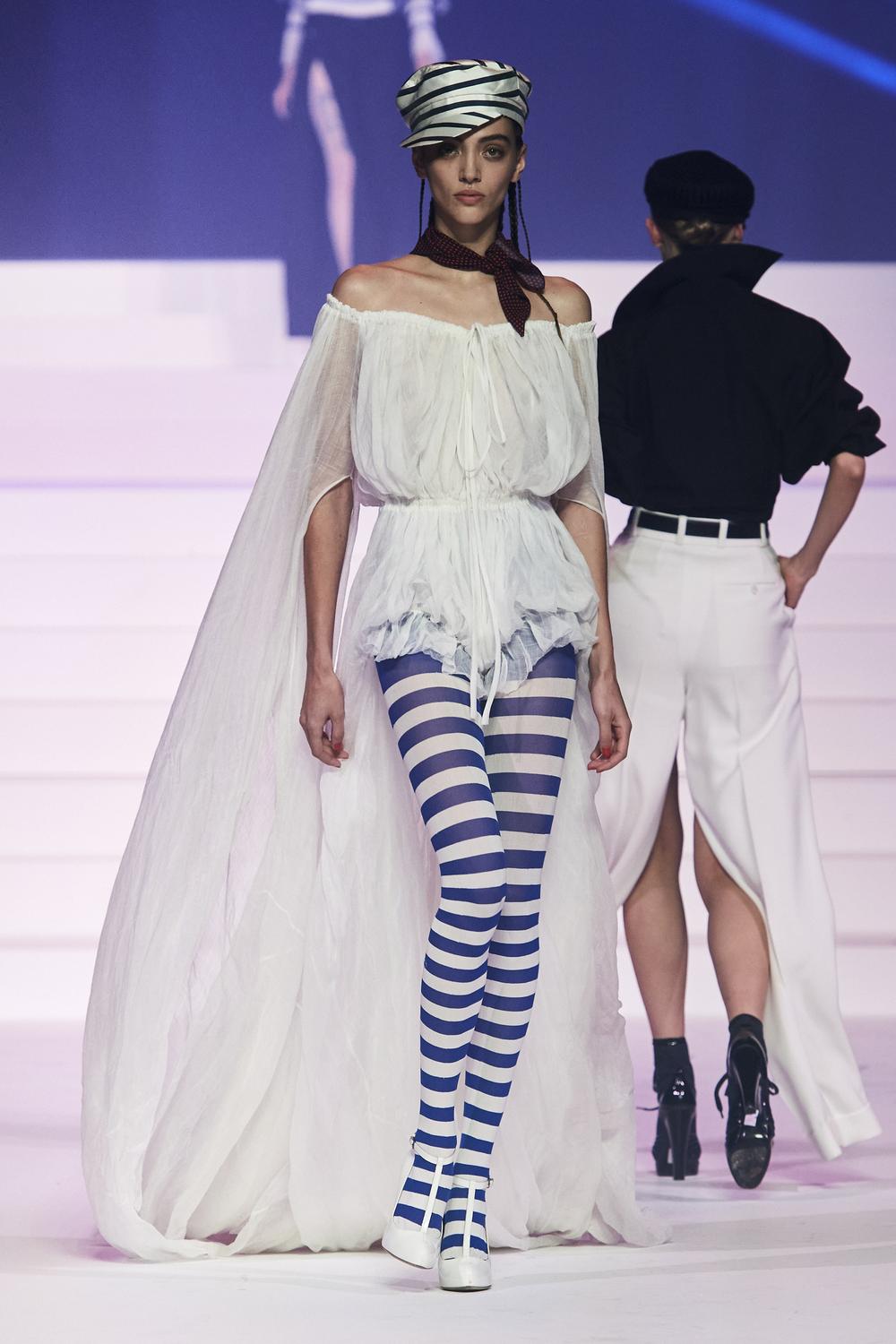 Pourquoi il faut voir le dernier défilé de Jean Paul Gaultier filmé par ...
