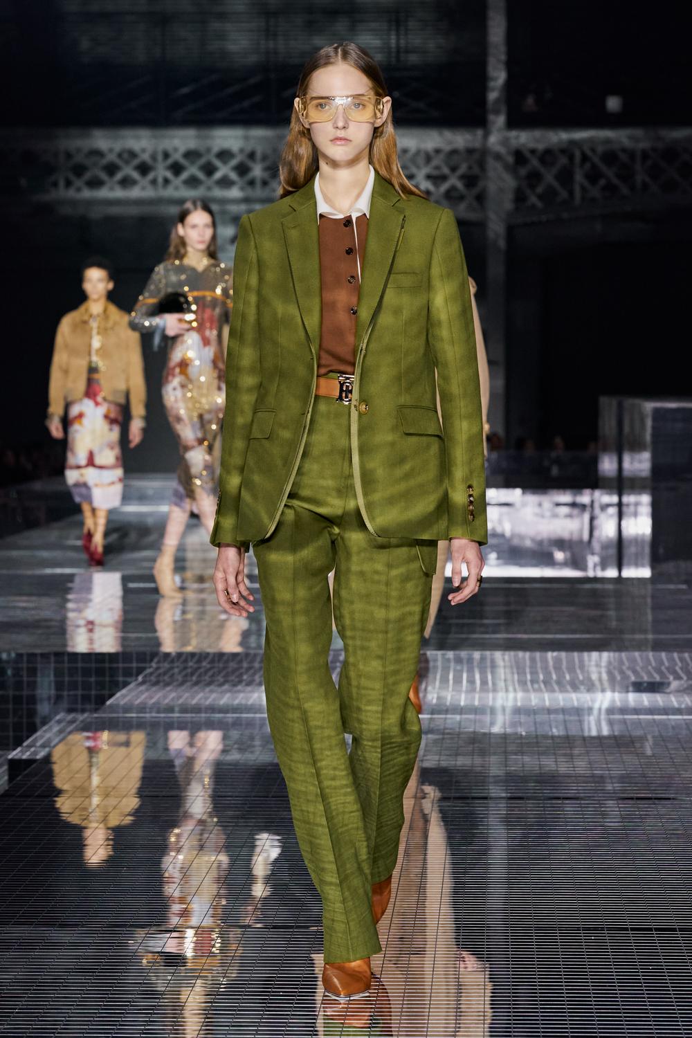 En septembre, Burberry défilera dans la nature (et sans public)