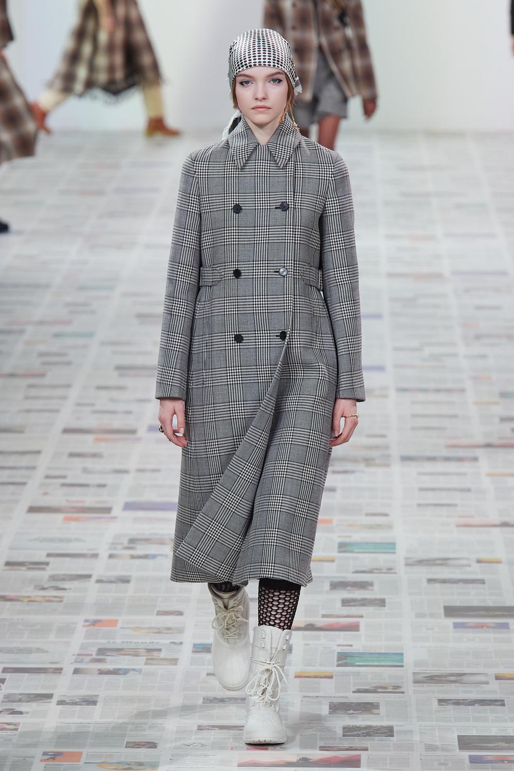 Dior imagine un scooter de luxe avec Vespa