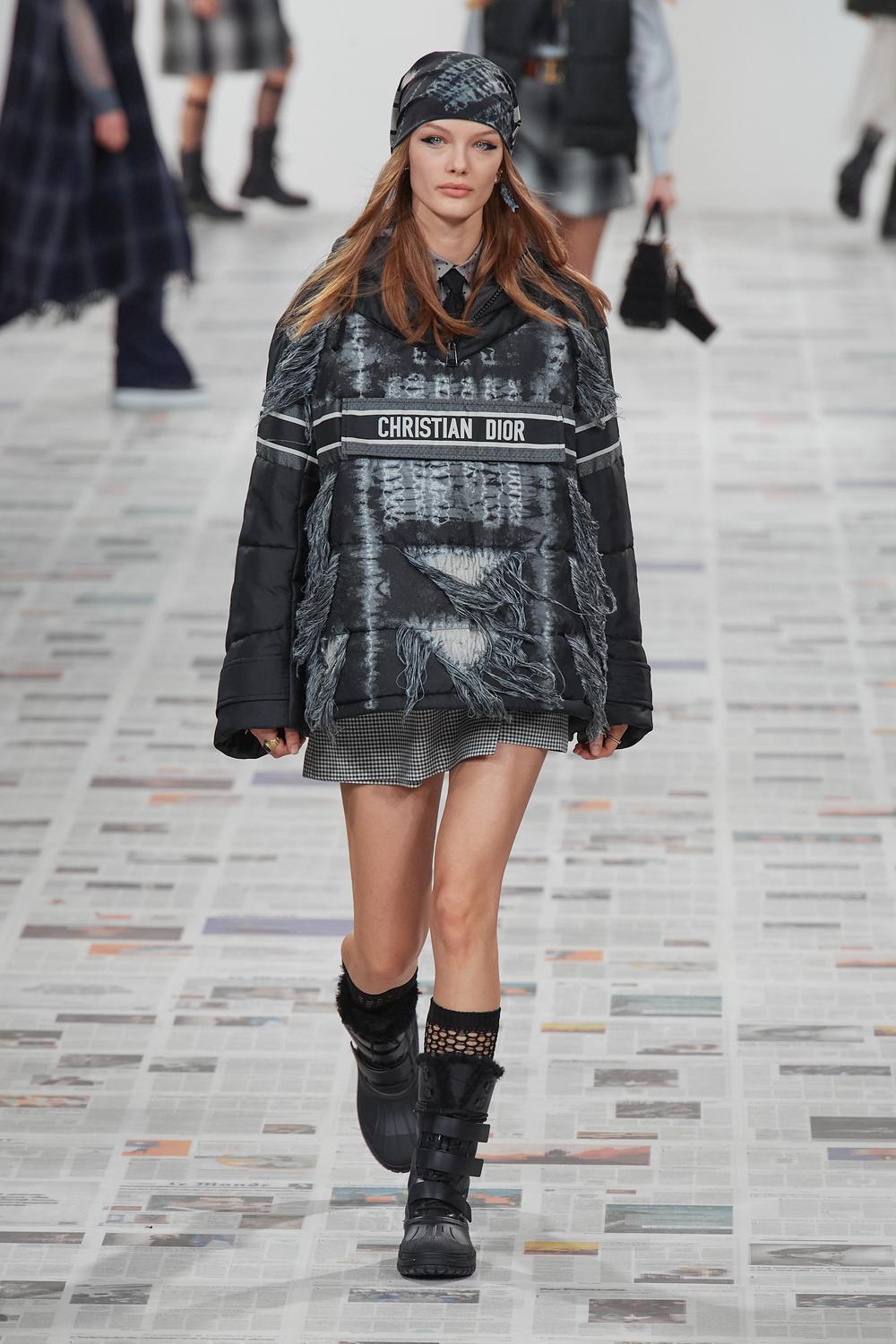 Dior imagine un scooter de luxe avec Vespa