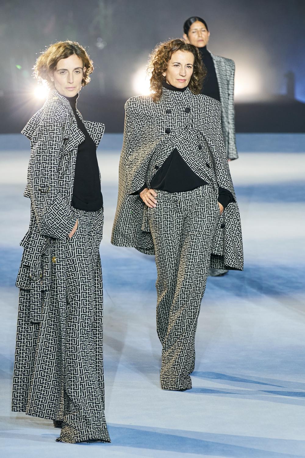 Balmain fait venir Claudia Schiffer et Anna Wintour à son show au ...
