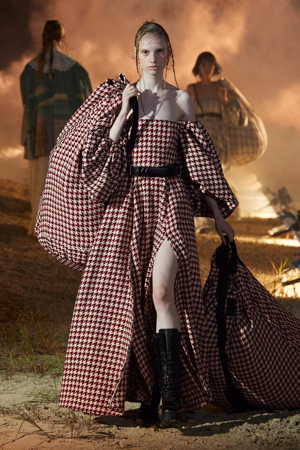 Défilé Rokh Printemps-été 2021 Prêt-à-porter