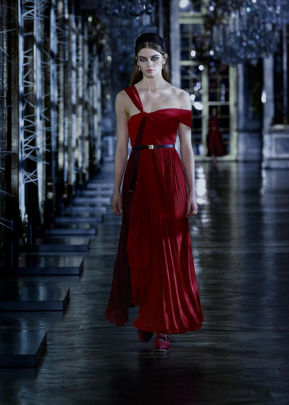 Défilé Christian Dior automne-hiver 2021-2022 Prêt-à-porter
