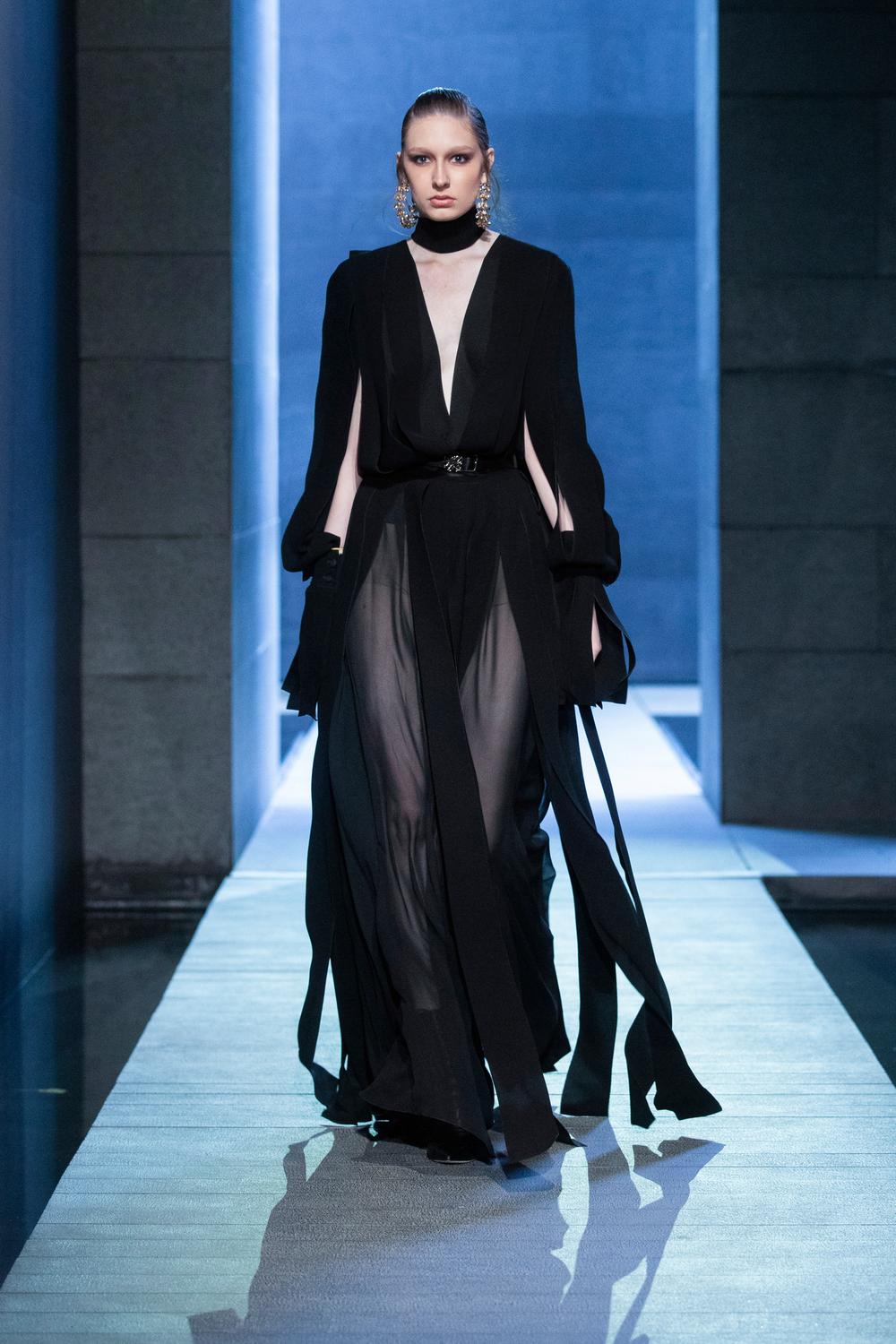 Défilé Elie Saab automne-hiver 2021-2022 Prêt-à-porter