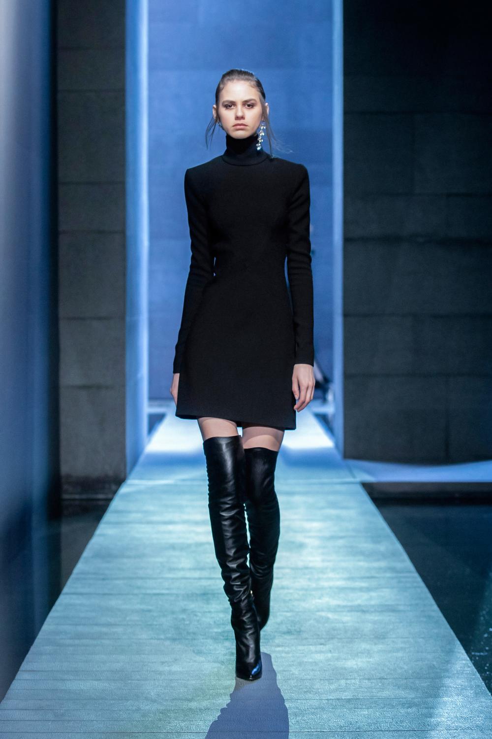 Défilé Elie Saab automne-hiver 2021-2022 Prêt-à-porter