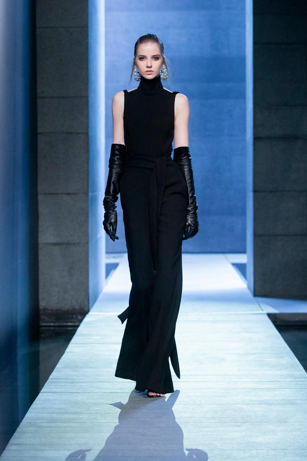 Défilé Elie Saab automne-hiver 2021-2022 Prêt-à-porter