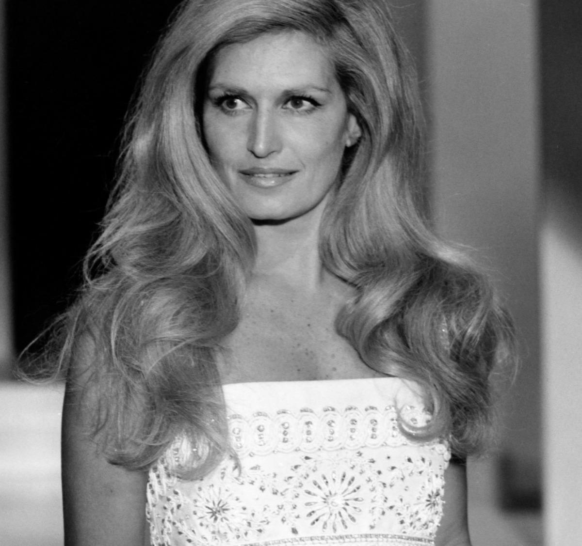 Dalida, la diva des couturiers à Galliera - Madame Figaro