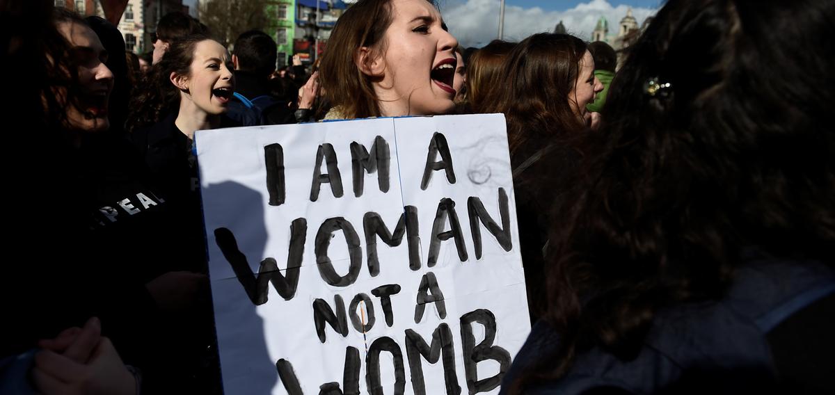 Amanda Mellet, la discrète figure de proue du mouvement pro-avortement ...