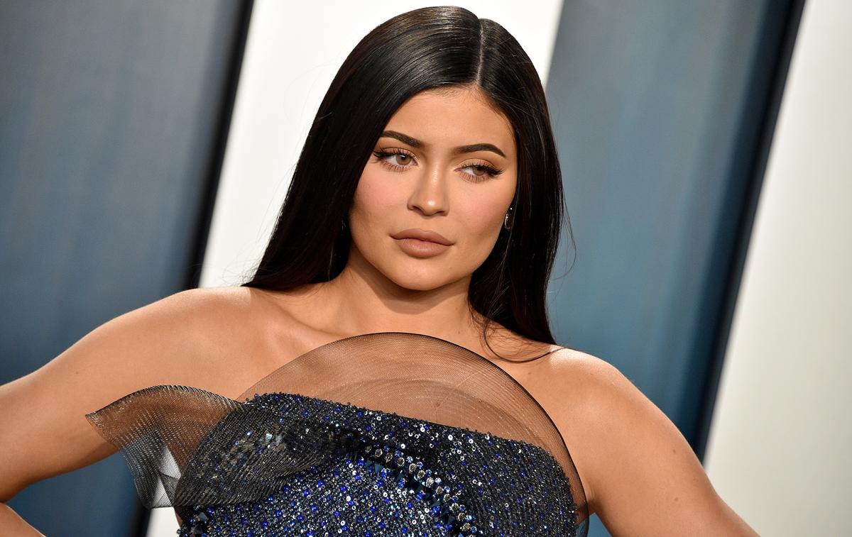 Piano And Ultrasound Kylie Jenner s Private Video To Reveal Her Second piano-and-ultrasound-kylie-jenner-s-private-video-to-reveal-her-second