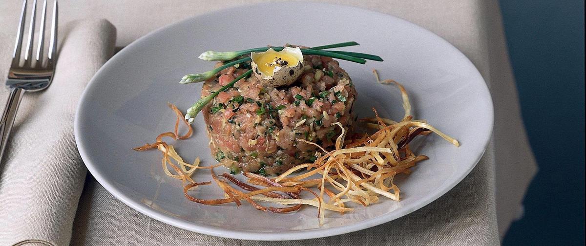 Recette tartare de veau à l’huile de gingembre - Cuisine / Madame Figaro