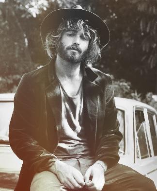 Angus Stone