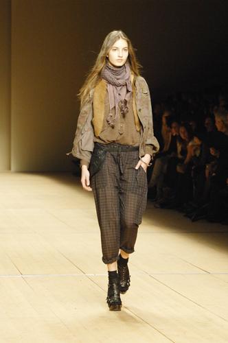 Défilé Isabel Marant Printemps-été 2008 Prêt-à-porter - Madame Figaro