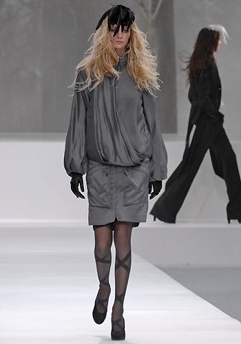 Défilé Nina Ricci Automne-hiver 2007-2008 Prêt-à-porter - Madame Figaro