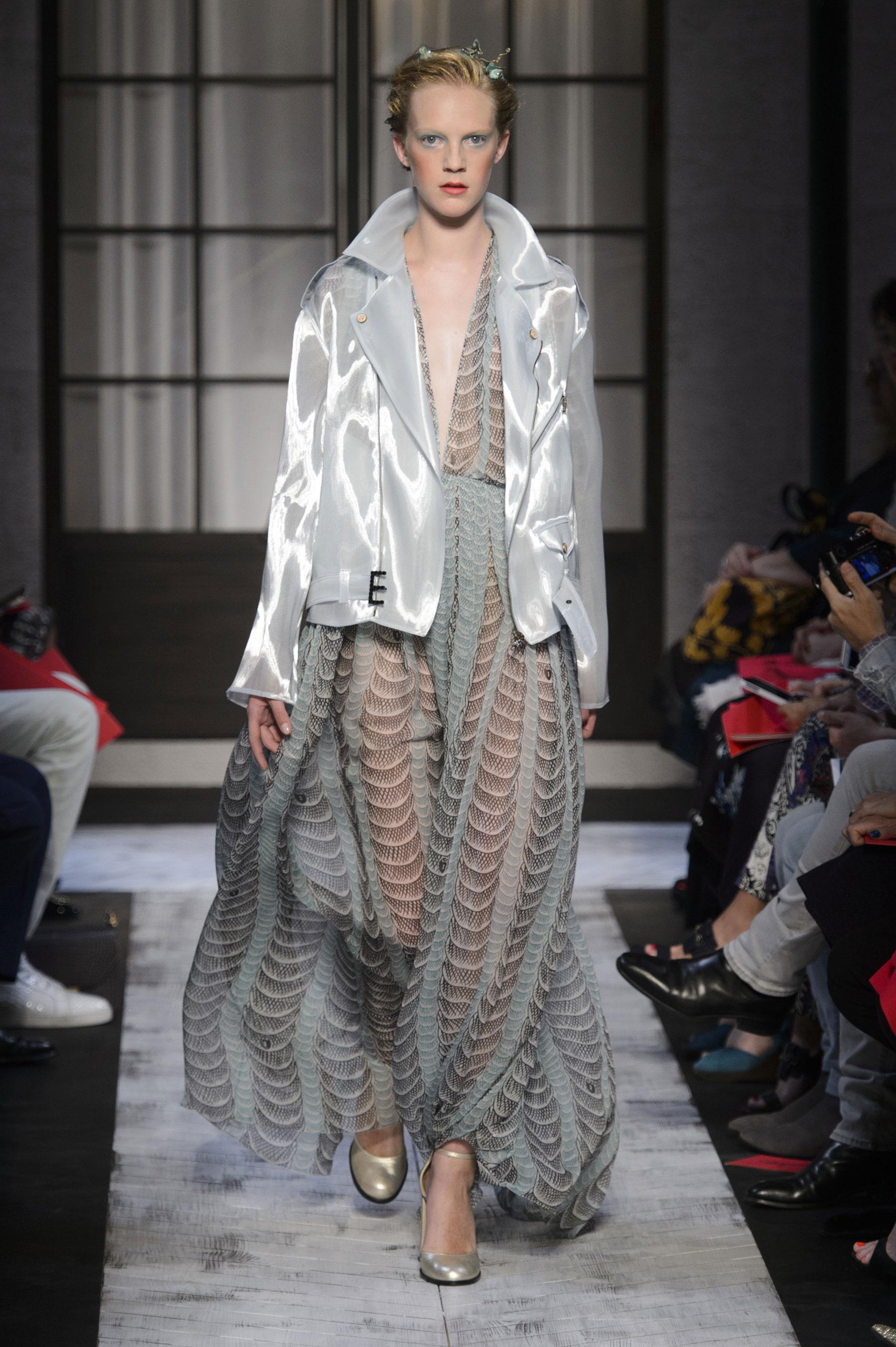 Défilé Schiaparelli Automne-hiver 2015-2016 Couture - Madame Figaro