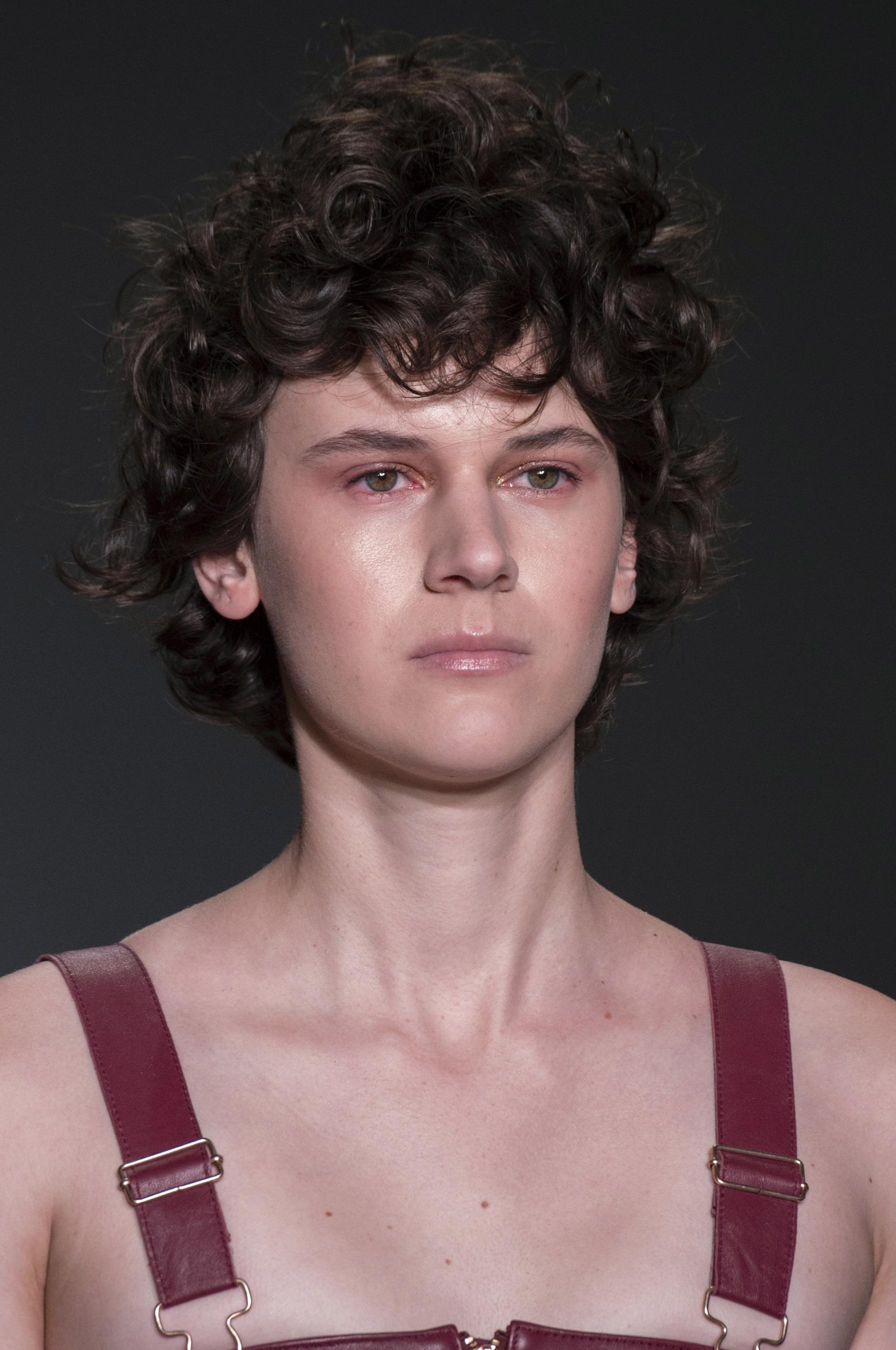 Défilé alice McCall automne-hiver 2018-2019 Prêt-à-porter - Madame Figaro