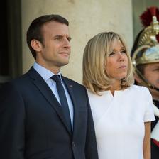 Brigitte et Emmanuel Macron : 10 ans de mariage, de l'ombre à la lumière
