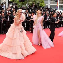 Fallait pas les inviter ! L'overdose de starlettes sur les marches du ...