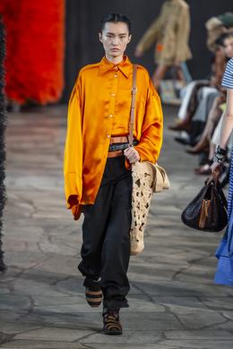 Défilé Loewe printemps-été 2019 Prêt-à-porter - Madame Figaro