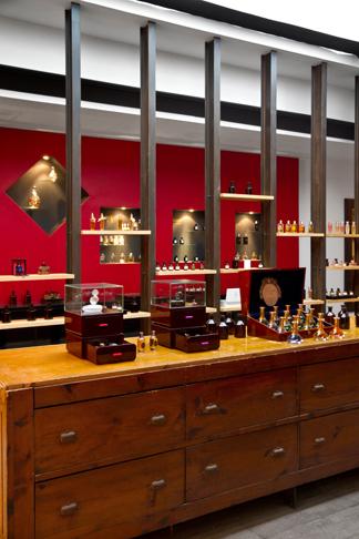 Les petites parfumeries font de la résistance