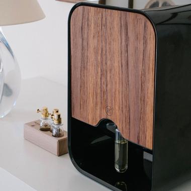 Créez votre parfum sur-mesure depuis chez vous avec The Alchemist ...