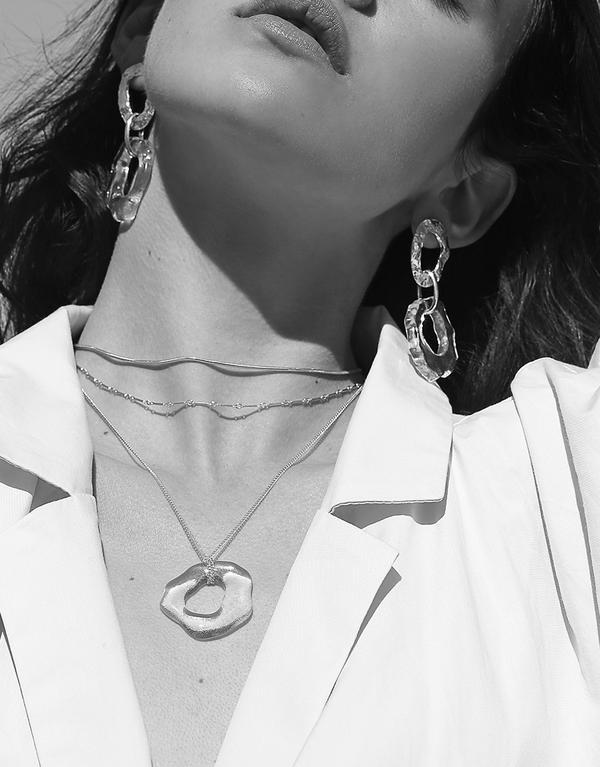 Avant-première : 16 tendances bijoux de l'été à oser dès maintenant