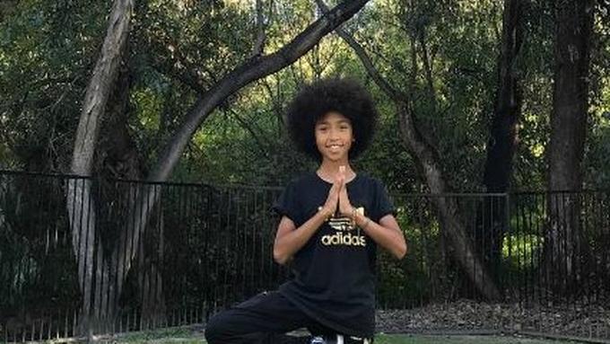 Tabay Atkins, 11 ans... et professeur de yoga