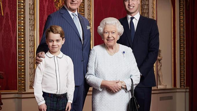 Elizabeth II et ses trois héritiers : le symbolique portrait de la ...