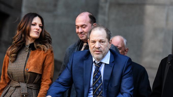 "J'attends un jury juste et impartial" : la tribune controversée de l'avocate de Harvey Weinstein