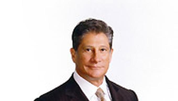 Le Dr Perricone, millionnairede la beauté "médicale"