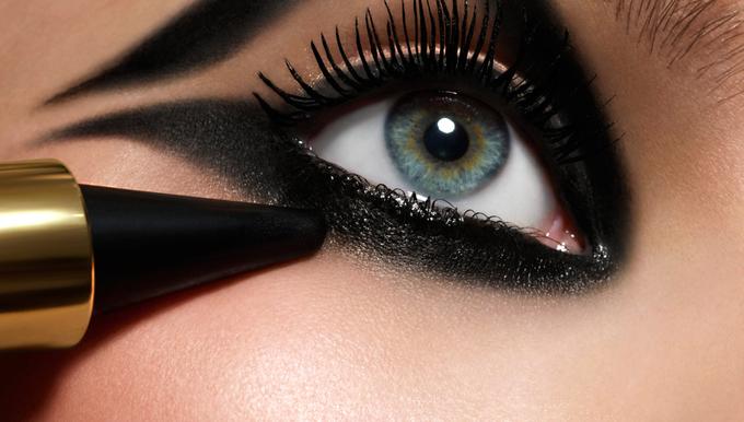 Cool, c'est le retour du Khôl