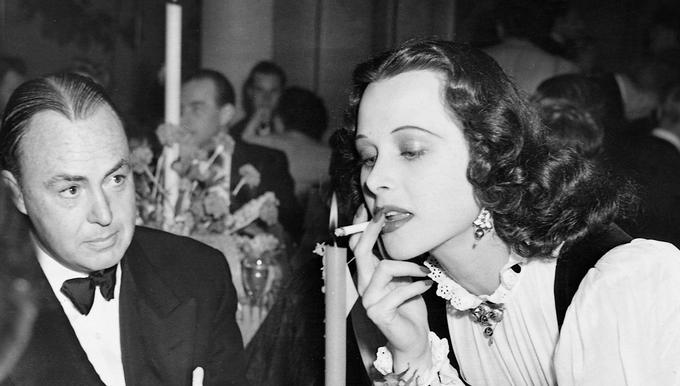 Hedy Lamarr, le sex-symbol des années 1940 à qui l'on doit le Wi-Fi